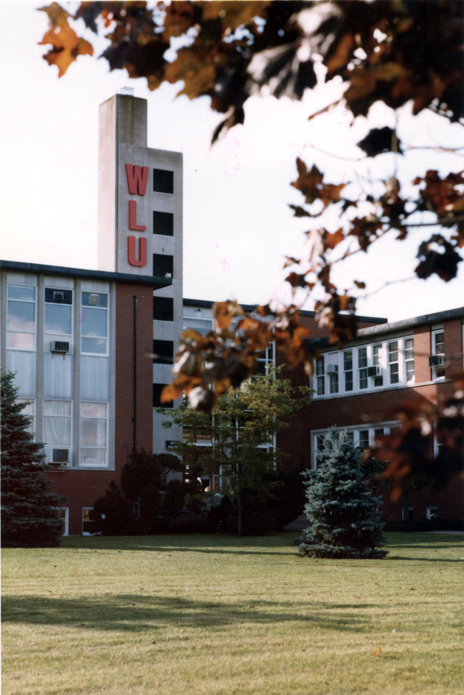 Arts Building, Wilfrid Laurier University: Laurier Library Images